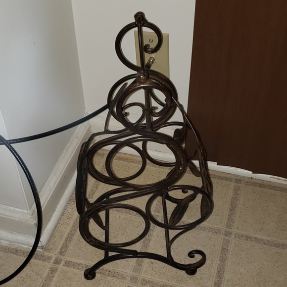 Hobby Lobby | Dining | Hobby Lobby Rustic Iron Vine 4 Bottle Wine Rack ...